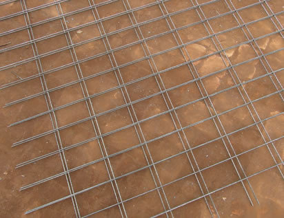 Square Welded Wire Mesh Sheet , Zinc / PVC Coated Mesh Fencing