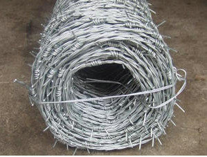 Anti Pressure Sharp Concertina Razor Barbed Wire For Agriculture / Private Homes
