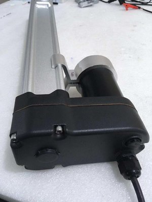 popular PV tracking linear actuator 24vdc, high waterproof IP66, big force electric linear actuator 3300lbs