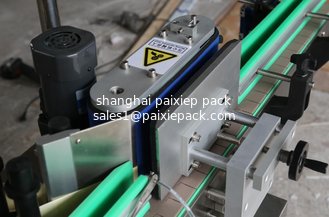 China Sauce Plastic Bottle Automatic Labeling Machine / Label Applicator Machine supplier