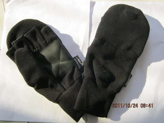 winter fishing fingerless gloves supplier