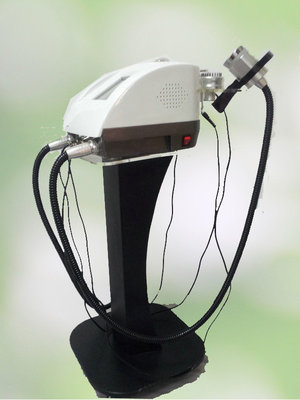 Vacuum Ultrasonic Liposuction Cavitation RF Slimming Machine with 4-pole RF