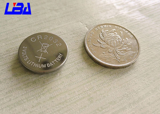 Batería de litio del botón de la pila 3v, batería recargable de la célula de la moneda del poder verde 3 voltios