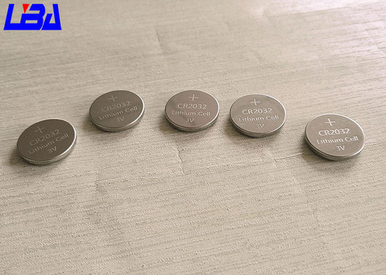 Baterías CR2032 3.0g del botón del litio de la larga vida 3V de los dispositivos de seguridad para el reloj