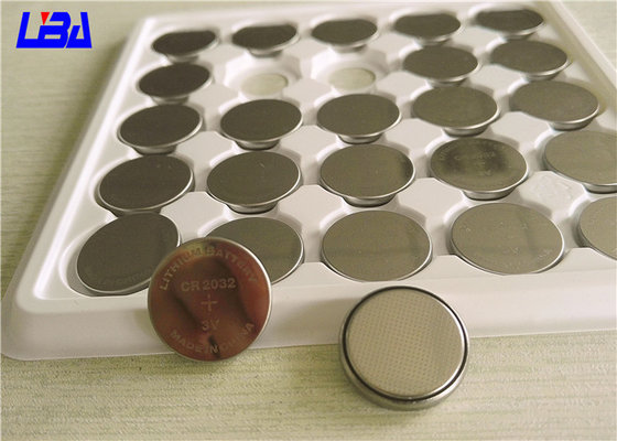 Batería de litio de la duración 1280h 3v, altas baterías recargables del botón de la pila del dren Cr2032