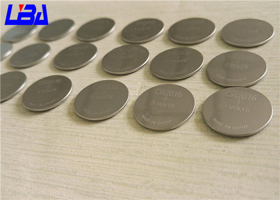 Eco - baterías amistosas Li-Mno2 del botón de 3V 90mAh CR2016 para los guantes del LED