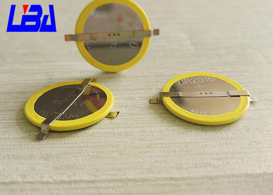 La batería recargable CR2032 con la soldadura tabula al botón de la pila 90mAh