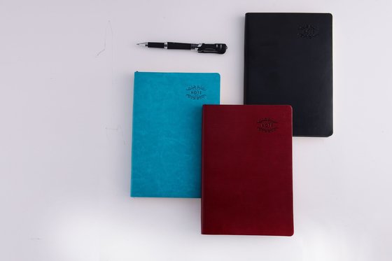 Customized promotional A5 paper notebook,paper custom school notebook hardcover a5 spiral notebook,custom notebooks