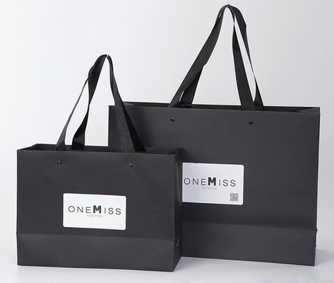 customized design gift printed wholesale paper shopping bag with logo,custom paper gift shopping bag with handle