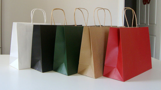 custom biodegradable white/brown kraft paper shopping bags with twisted handle packing for shoe