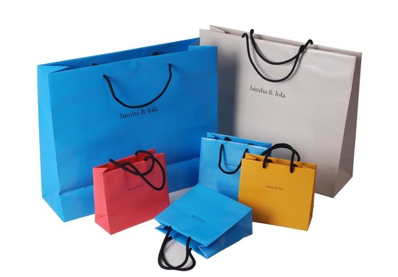 250g c1s luxury custom art paper shopping bag,custom luxury white c1s art paper matt laminated shopping bag with cotton
