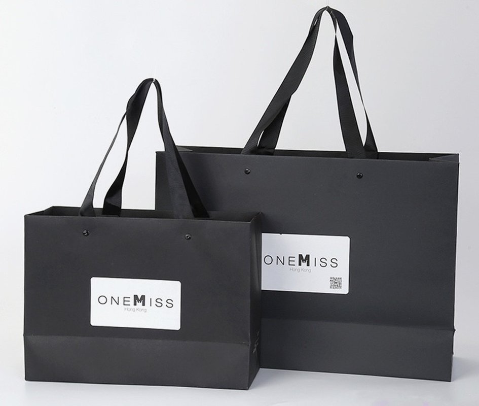 custom printing wholesale low cost luxury recyclable paper gift shopping bag with matt lamination