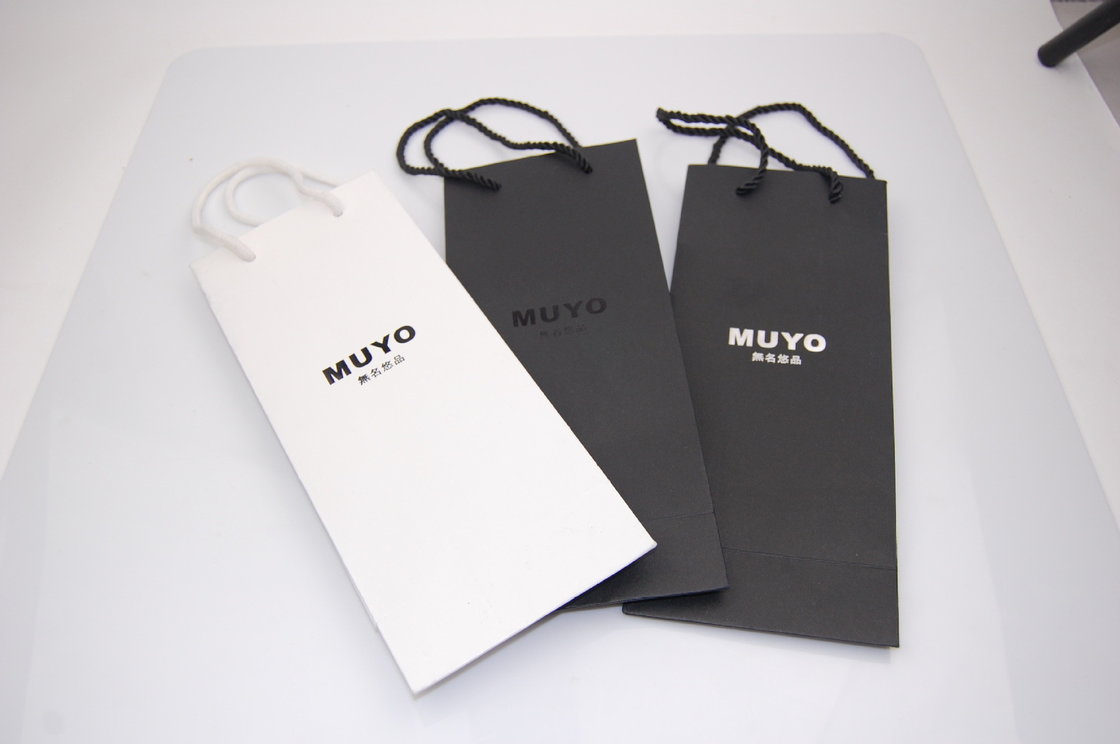 personalized christmas wine fancy paper gift bags with handles,custom made luxury paper shopping gift bag