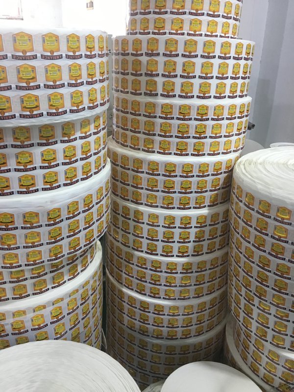 high quality custom spot uv logo printed adhesive product label sticker red wine bottle labels,custom printed labels
