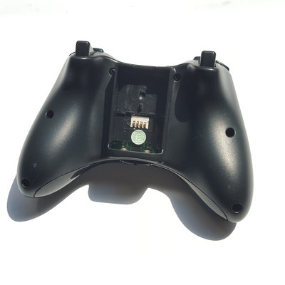 factory hot sell Game Pad for Xbox 360 Controller wireless black and white