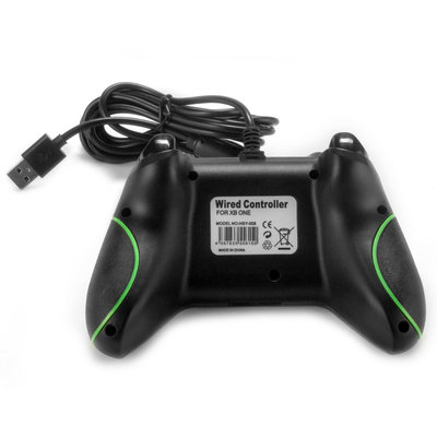 Cheap USB Wired Controller Gamepad for XBOX ONE and PC Black and white color