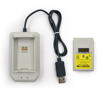 For Xbox 360 Rechargeable Battery Pack with Charging Dock 2 in 1 use Blac and White color
