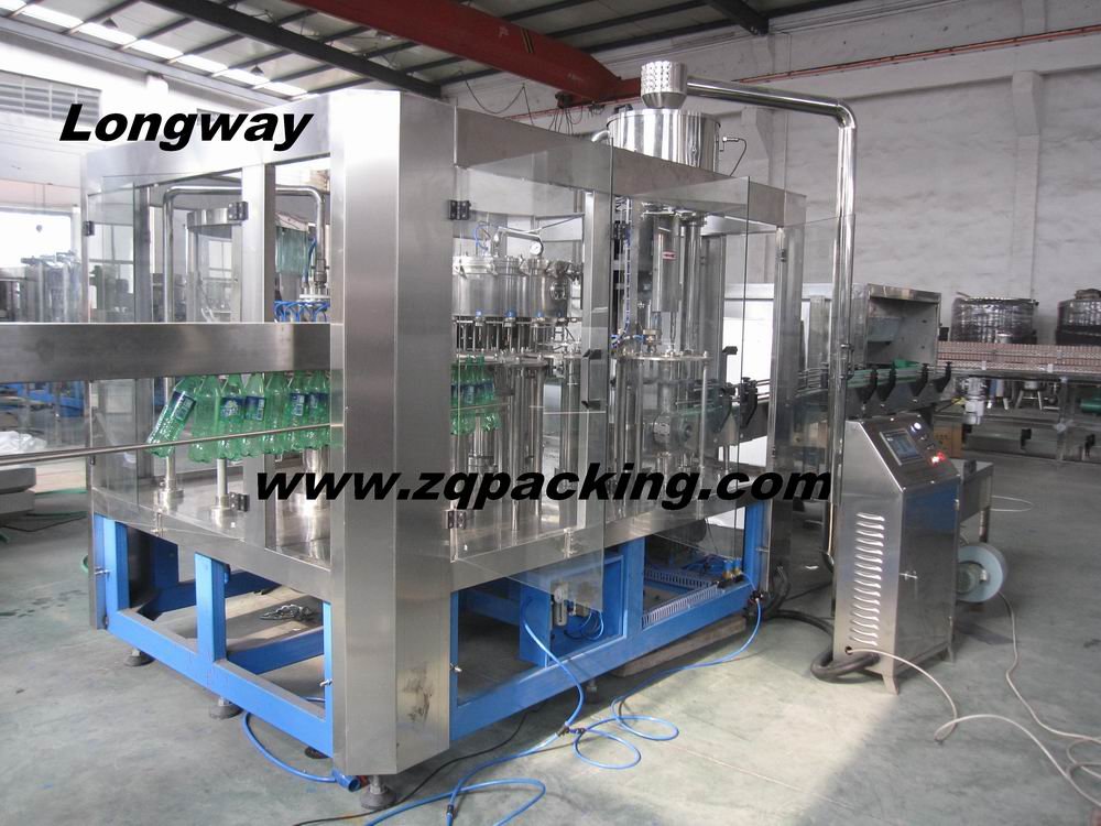 PET Bottle Automatic Carbonated Filling Machine / Soft Drinks Filling Equipment 3 In 1 Unit
