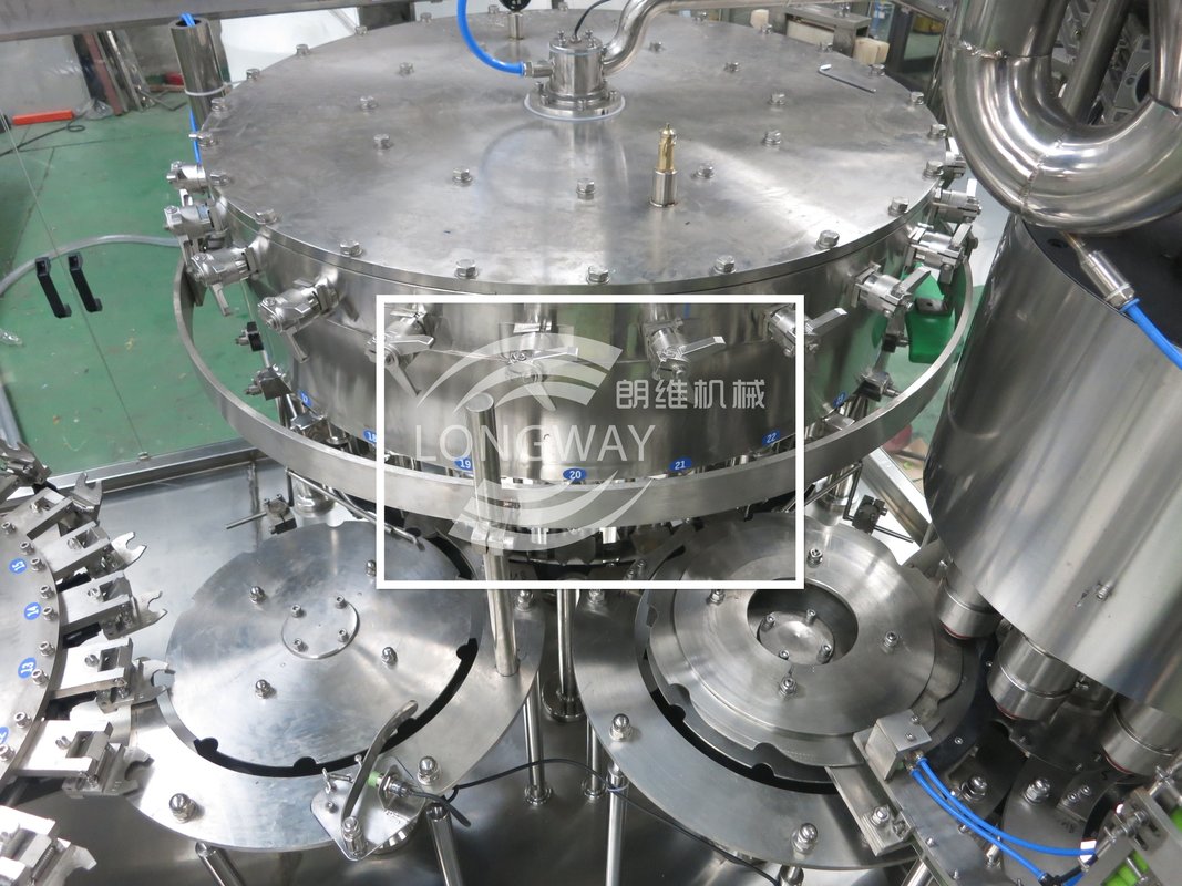 100% Factory for sale Siemens touch screen Control Carbonated PET bottle Filling capping machine for Screw caps