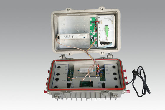 Outdoor Two - In - One EOC Master with In-built EOC and ONU Module for Multicast Technology , GDOU2040N