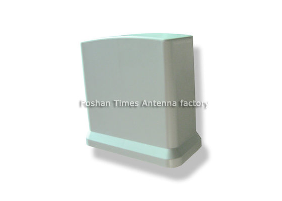 Long Distance 14dbi Panel Antenna , Powerful External Wireless Antenna 0.5Kg