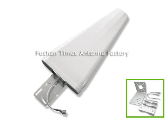Wide Band Exterior Log Periodic Antenna Fan Shaped Radiation Wind Proof
