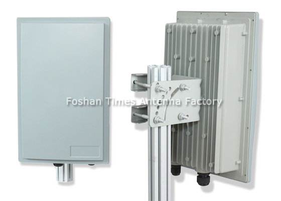18dBi Flat Panel Wlan Antenna CPE Antenna 5G 5150 - 5850MHz Wind Proof