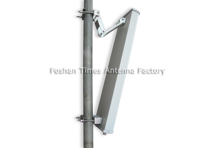 17dBi Long Range Wireless Antenna , 60 Degree Sector Antenna For Wifi