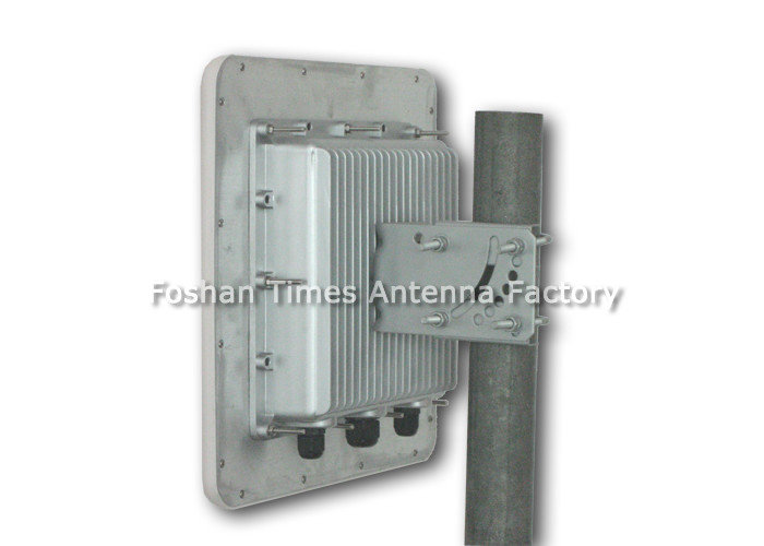 17dBi 2.4 Ghz Outdoor Antenna , Directional Patch Antenna SMA Male Connector