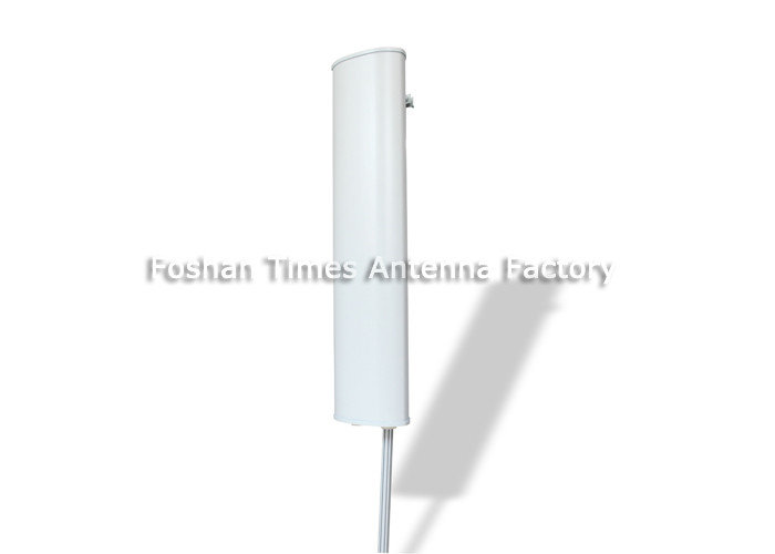 60 Degree Flat Panel Antenna External 4g Antenna 2.5G - 2.7G 200MHz Bandwidth