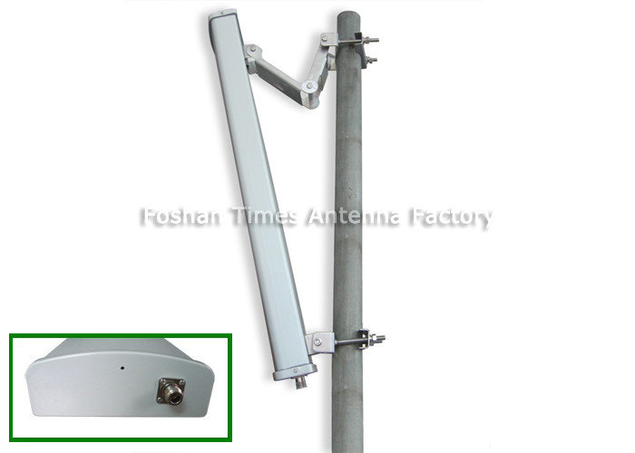 Vertical Polarization Dual Band Antenna With N Female Connector Weather Proof