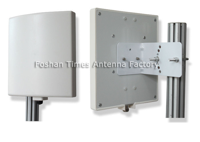 Long Range Flat Panel Antenna Wifi Sector Antenna With Tilt And Mast Mount Kit