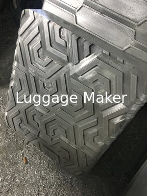 Suitcase Luggage different sizes Aluminum Alloy mould for Vacuum forming machine production supplier
