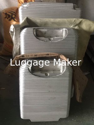 Manufacturer different types of Luggage Aluminum Mould for forming machine production supplier