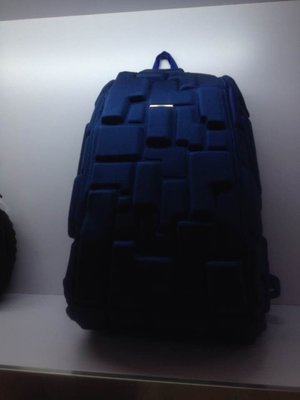 2016 hot sale  18 inch EVA backpack supplier