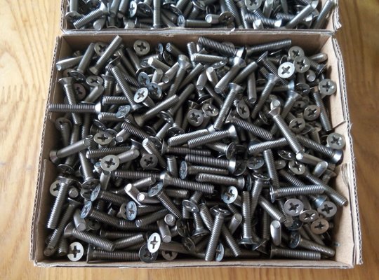 Titanium gr1, 2, 4, 5, 7, 9 of Technique Rolled threads, CNC machining for medical dental screw