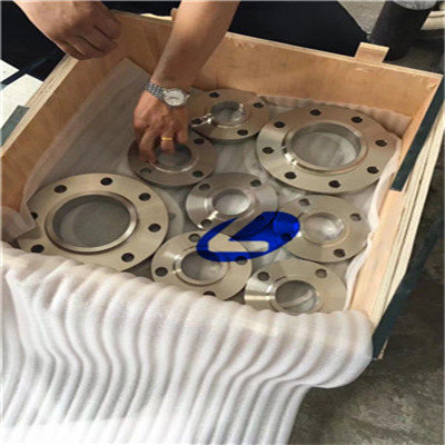 Caustic Soda project use of Titanium pipe and fittings GR2 of ASME B16.9 AND astm b862