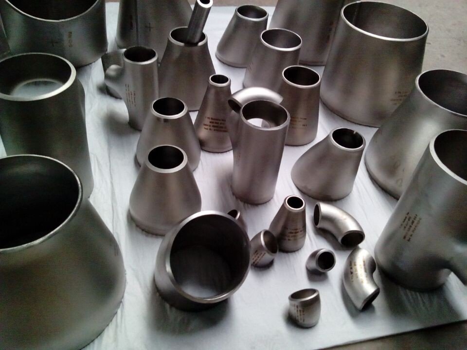 Titanium Bw Pipe and Fittings of WPT2/WPT12 for industrial use welding tube /and seamless tube