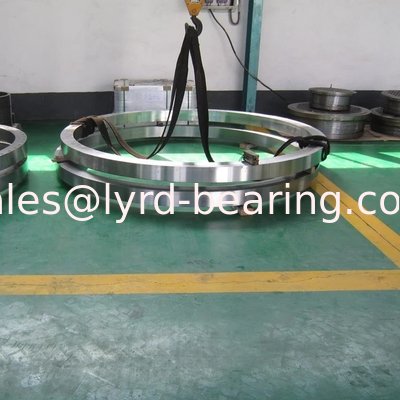 Komatsu PC240-7, Part No.:206-25-00301, SWING BEARING, slewing ring bearing, swing circle