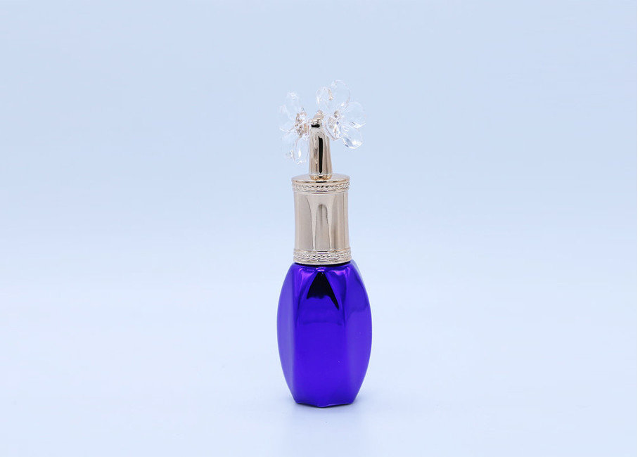 Blue Color Custom Empty Glass Nail Polish Bottles With Flower Shape Cap