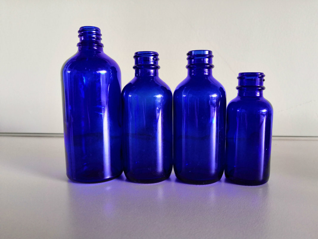 Blue Color 15ml Glass Dropper Bottles , Essential Oil Dropper Bottles