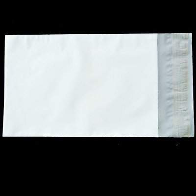 2016 New custom 10''x13'' white&black  poly mailers mailing bags for clothing,postal sending