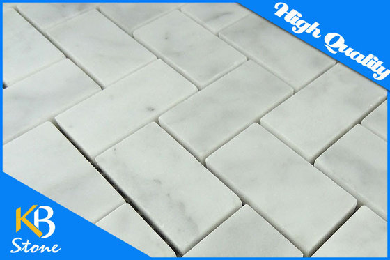 Herringbone White Carrara Marble Mosaic Wall Tile Polished for Bathroom Floor , Kitchen Wall