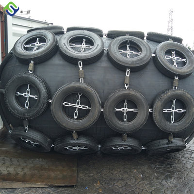 Rubber Fender For Ship and Docks fender for vessel boat rubber bumper supplier