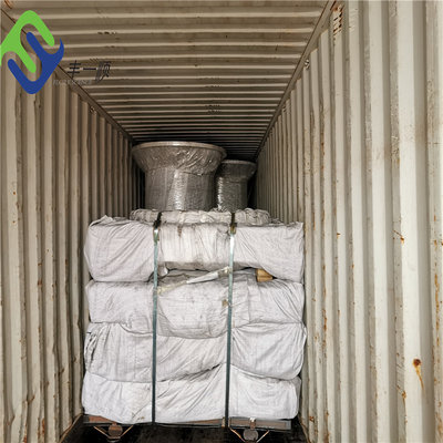 Large Vessel Cell Fender marine fenders Self-lubricating and very low coefficient of friction supplier