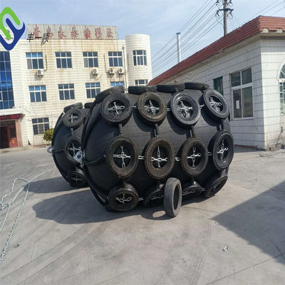 Abrasion-resistant Pneumatic Rubber  Fender For Protects Ships and Mooring Facilities supplier
