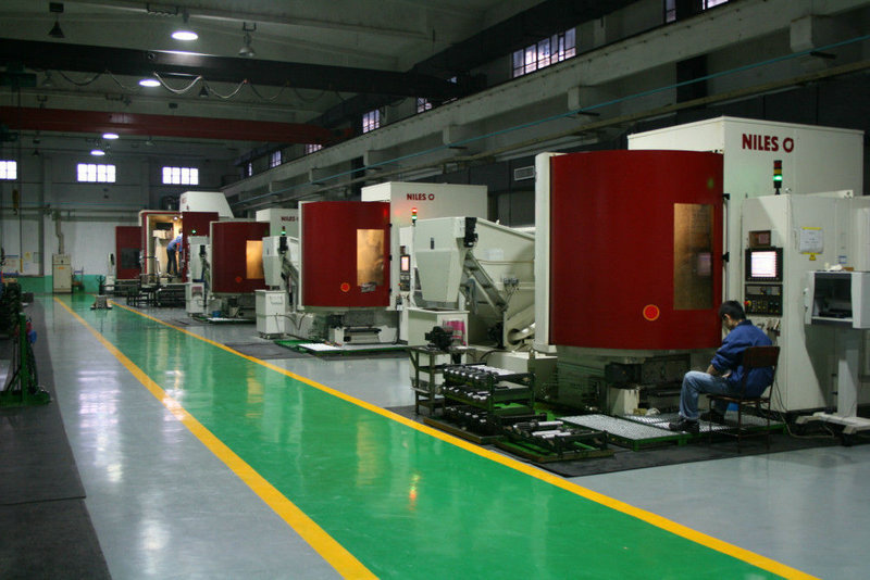 Hangzhou Advance Gearbox Group Co.,Ltd. manufacturer production line