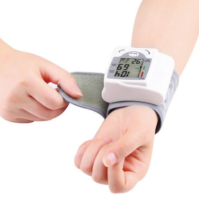 Professional Health Care Wrist Portable Digital Automatic Blood Pressure Monitor Household