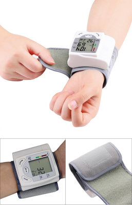 Professional Health Care Wrist Portable Digital Automatic Blood Pressure Monitor Household