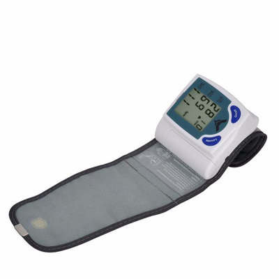 2016 Home Automatic Wrist digital lcd blood pressure monitor portable Tonometer Meter